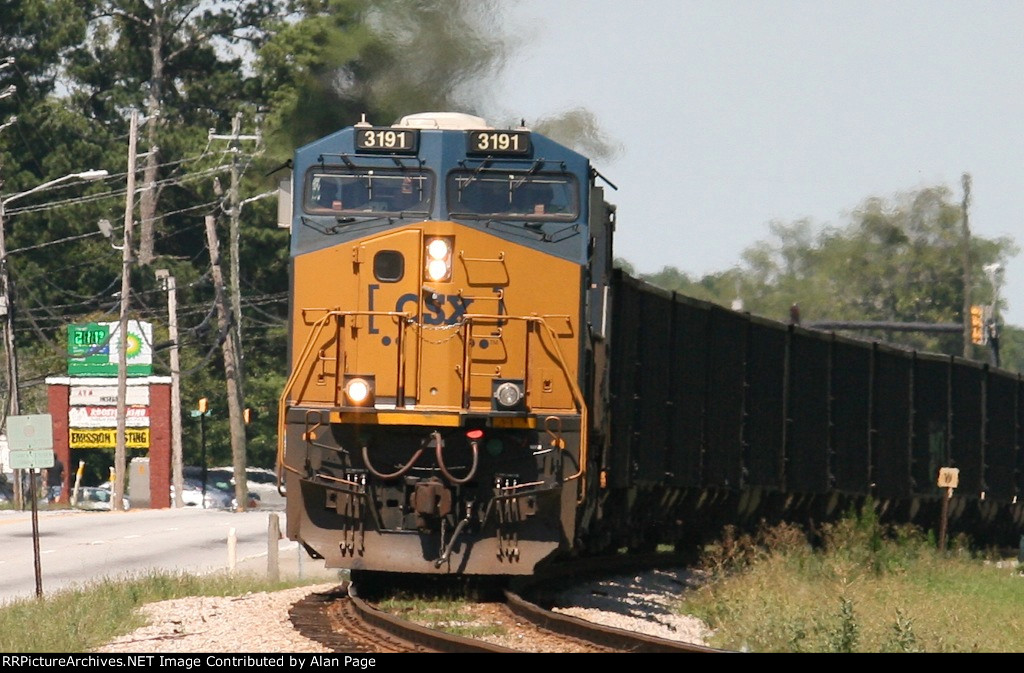 CSX ES44AC-H 3191 leads SB coal